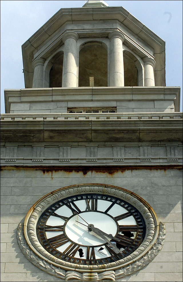 Vandals damage Menninger tower | News, Sports, Jobs - Lawrence Journal ...